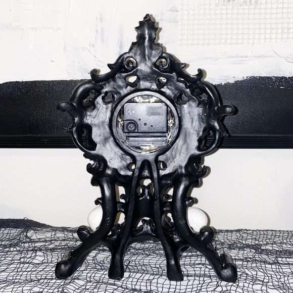 Holiday | Gothic Skull Clock | Poshmark